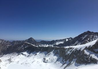 Pacific Crest Trail Section Profile: Sierra Nevada - The Trek
